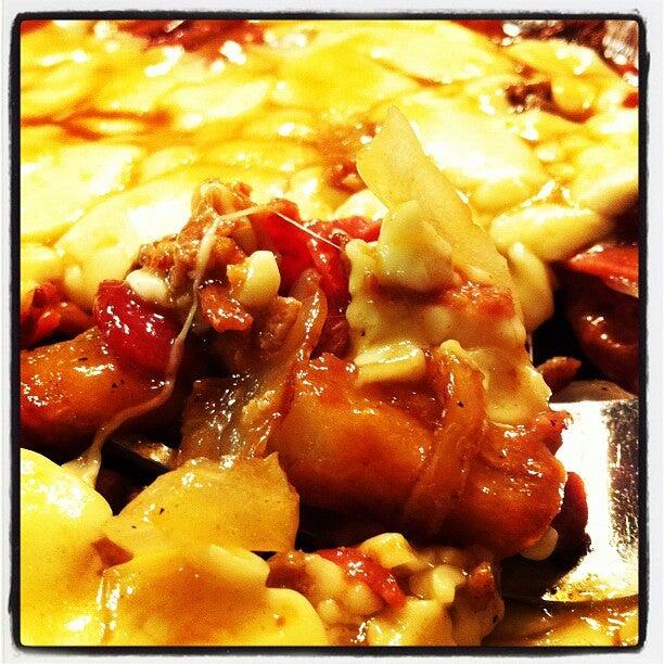 Le Poutine Bar - Laval - Nextdoor